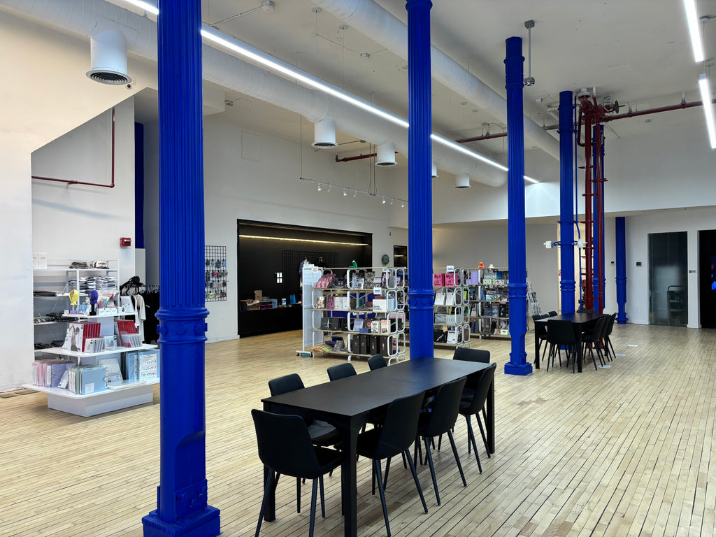 hello82 NYC – hello82.shop